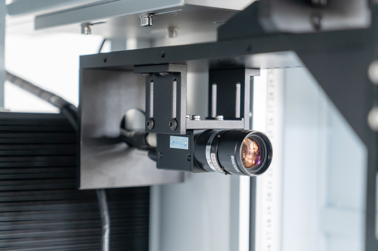 Fiber/UV/CO2 Laser Marking Machine with CCD Visual Automatic ...